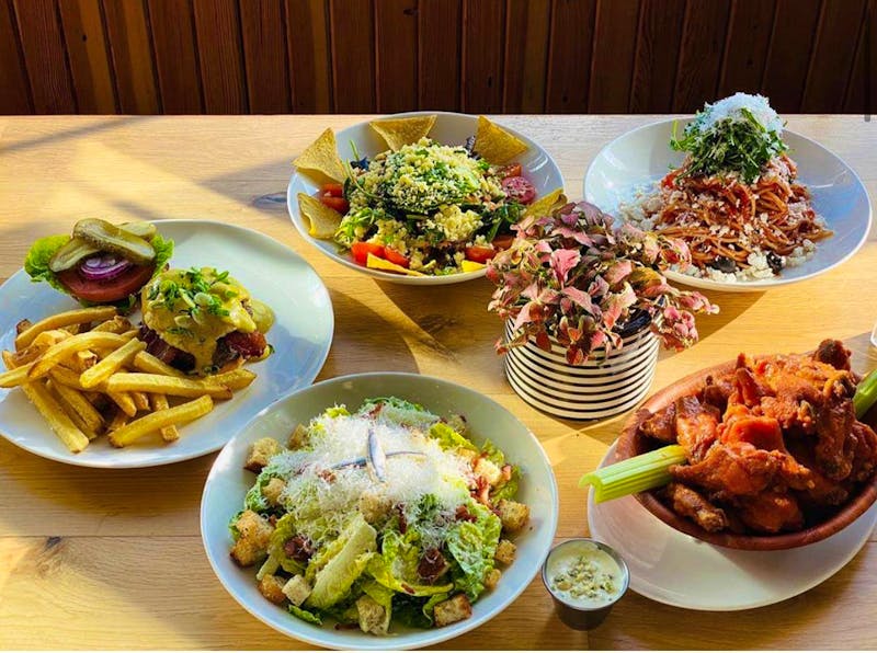 Elephant & Castle - Lucan, Ballydowd, Lucan - Restaurant Review, Menu ...